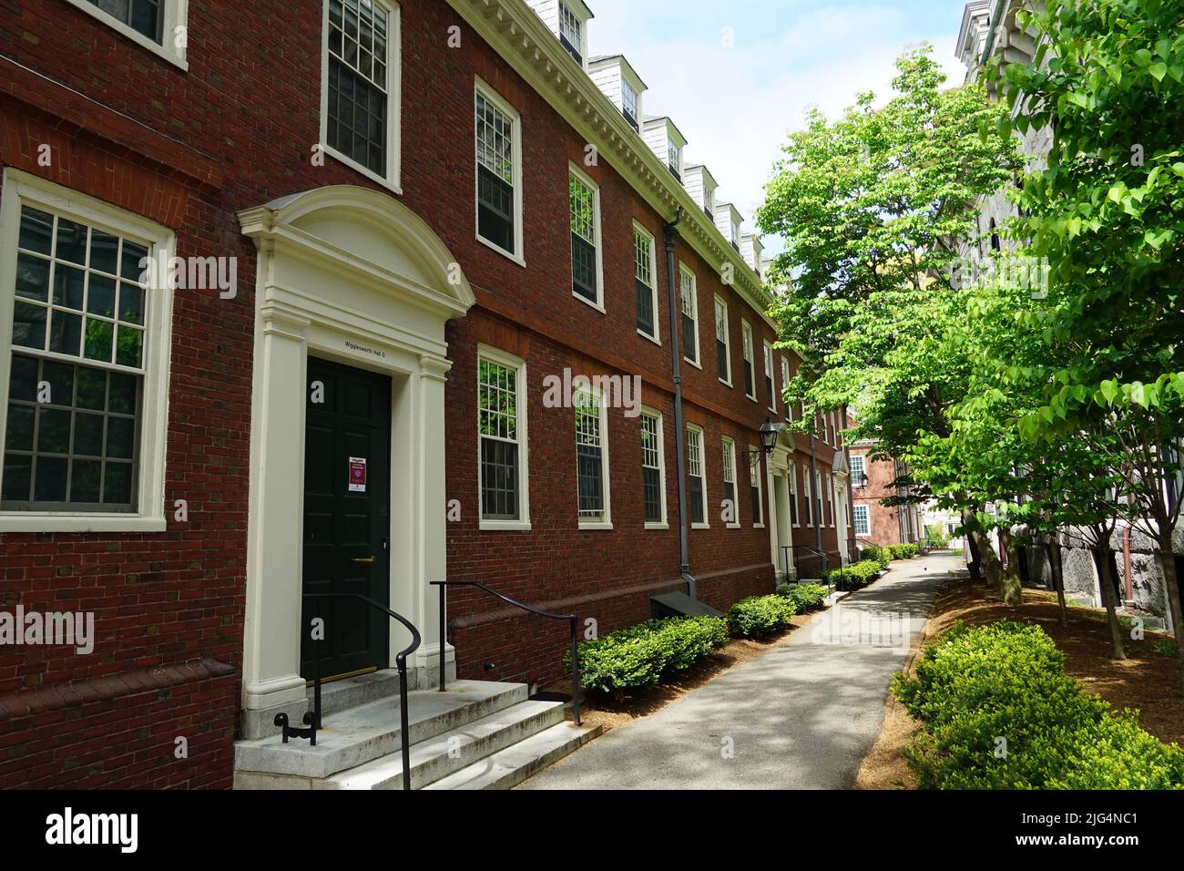 Harvard wigglesworth hall hi-res stock photography and images - Alamy