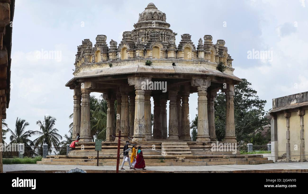 INDIA, KARNATAKA, MANDYA, MELUKOTE, June 2022, Tourist at Mandapam near ...