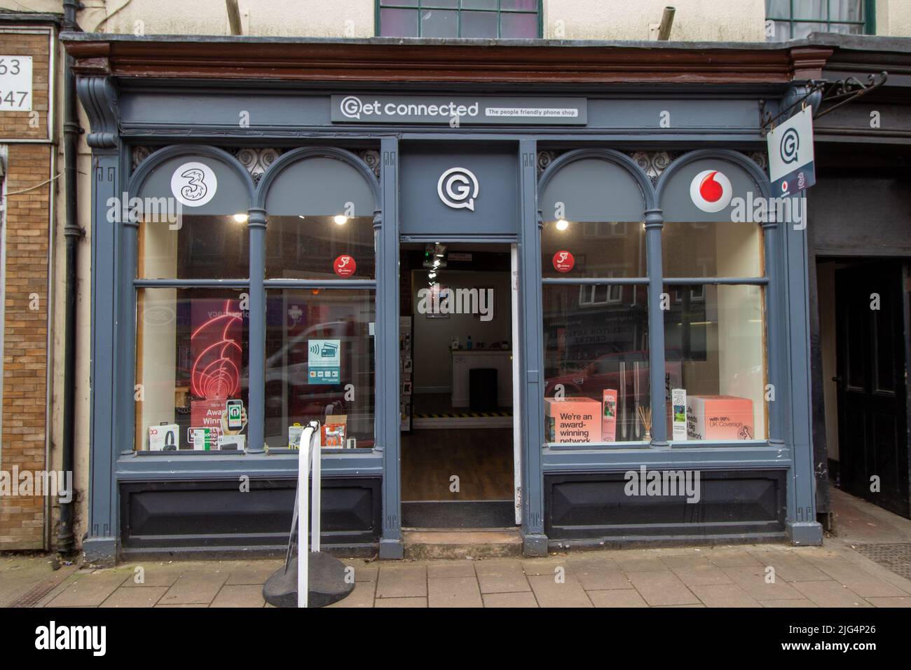 CREDITON, DEVON, UK - APRIL 6, 2022 Get Connected phone shop on the ...