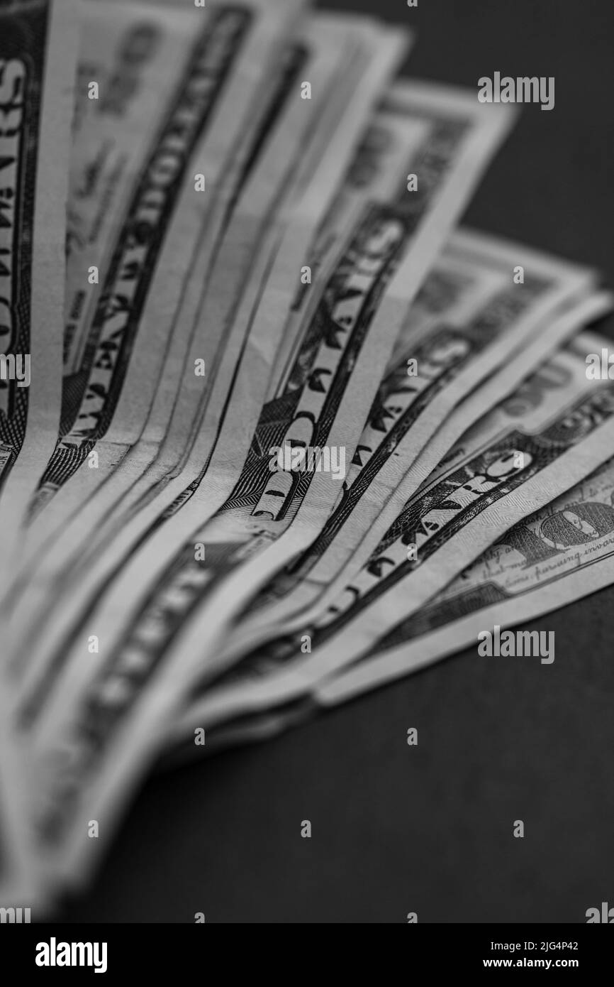 United states currency 100 dollars Black and White Stock Photos ...