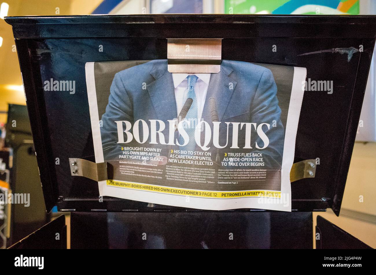 UK Prime Minister, Boris Johnson Quits, Evening Standard Newspaper ...