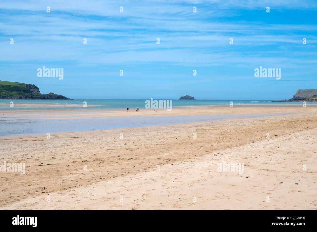 Daymer Bay beach at Rock on the Camel Estuary, Cornwall. UK Stock Photo ...