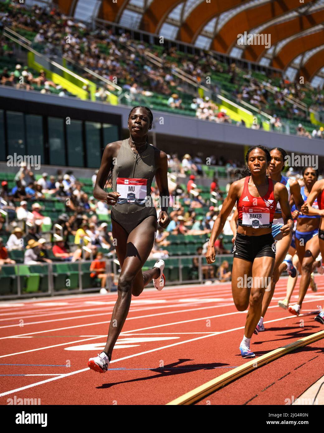 Athing Mu leads the pack in the Nike women’s 800m final at the 2022 US ...