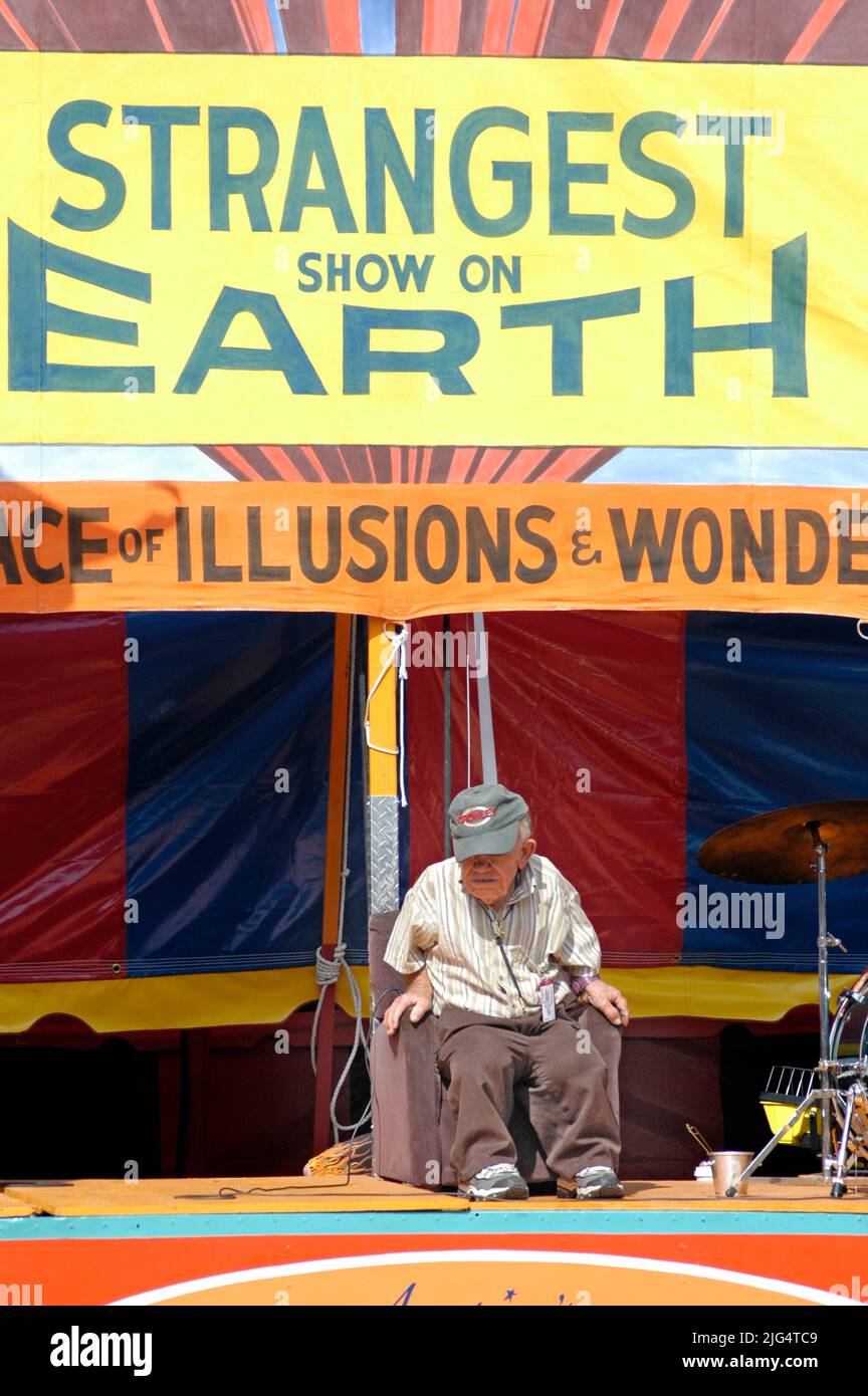 People on local carnival rides for fun during summer vacations at ...