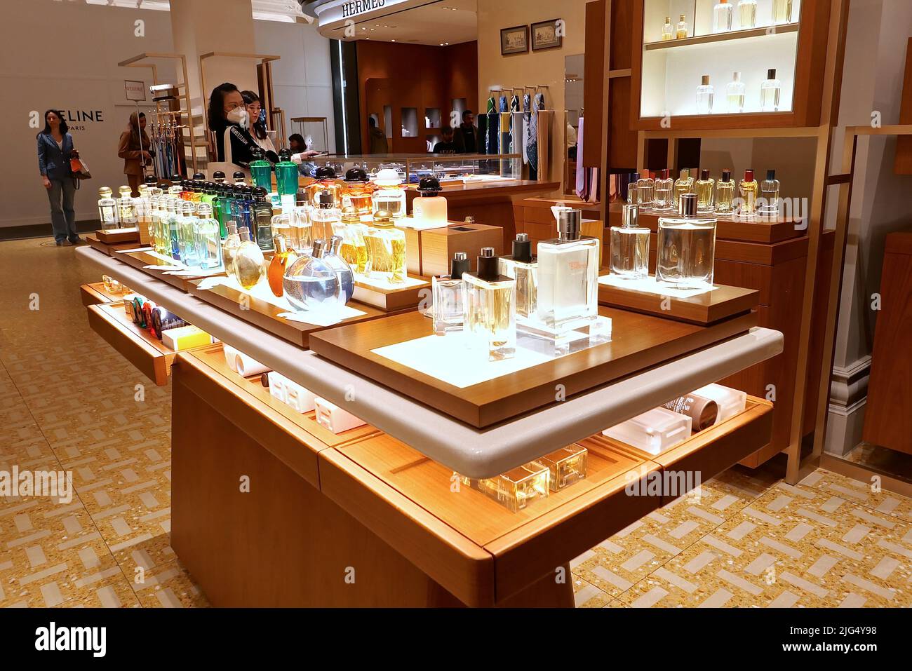 Best destination in qatar hi-res stock photography and images - Alamy