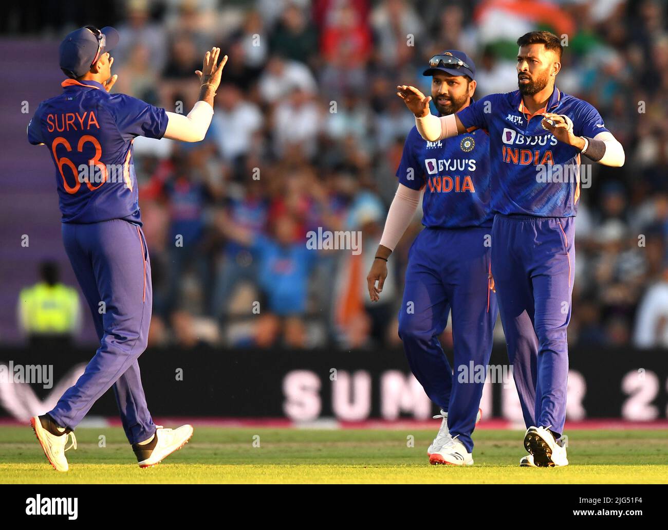 India's Hardik Pandya (right) celebrates the wicket of England's Jason ...