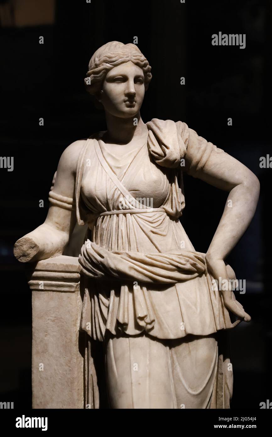 Statue in Istanbul Archaeological Museums, Istanbul City, Turkey Stock ...