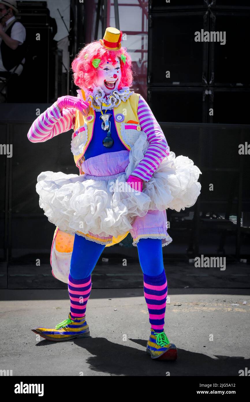 Tickles the Clown, Canada Day Celebrations, Victoria, British Columbia ...
