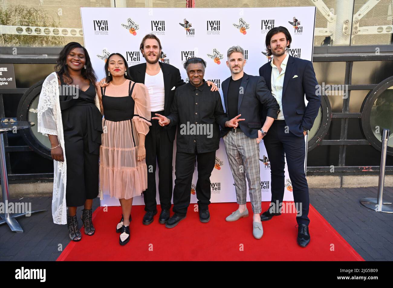 Izzy jones hi-res stock photography and images - Alamy