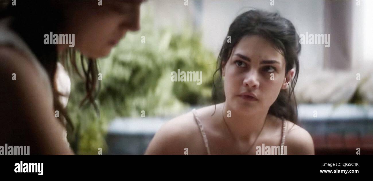 GLASSHOUSE, Anja Taljaard (right), 2021. © Multichoice Studios ...