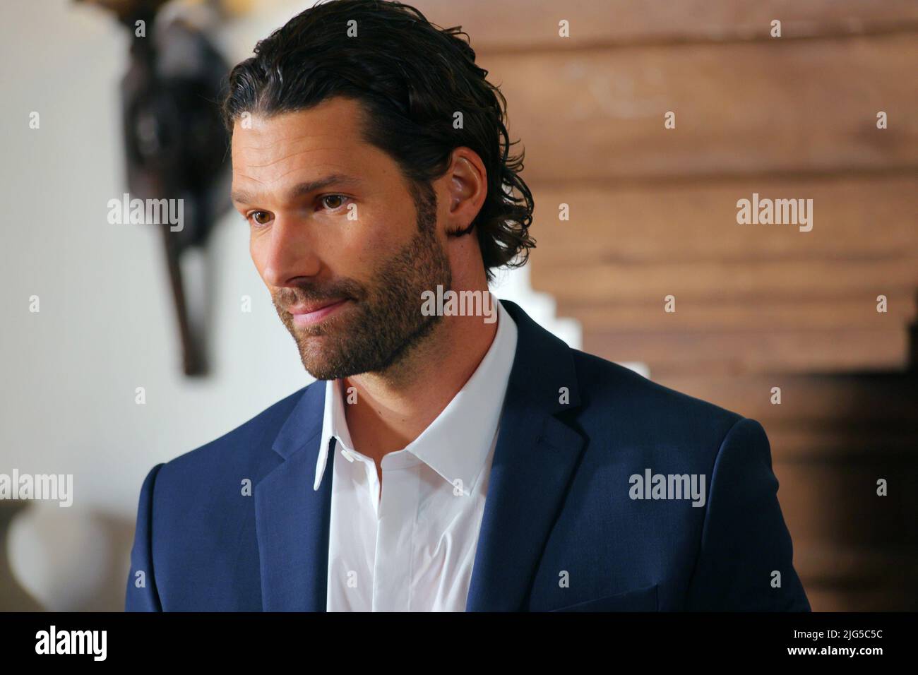 LOVE ACCIDENTALLY, Aaron O'Connell, 2022. ph: David Goldner / © Hybrid ...