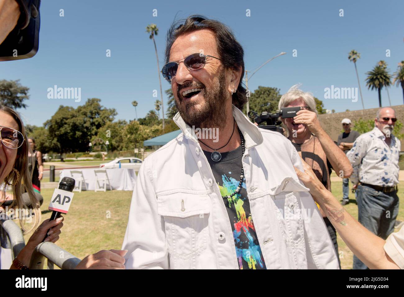 July 07, 2022 - Beverly Hills, California, USA - RINGO STARR celebrates ...