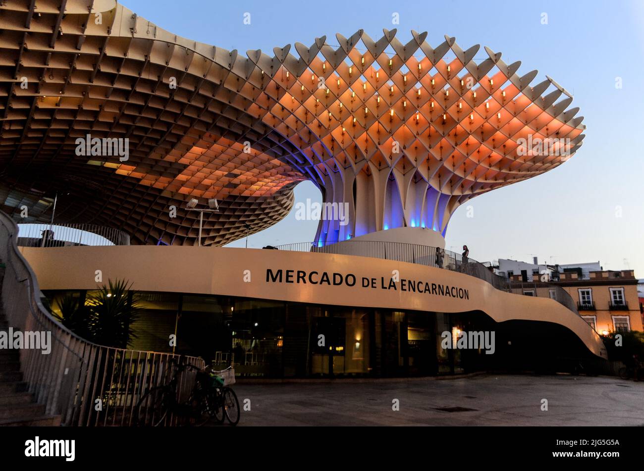 Beautiful mercado at sunset. Seville, Setas de Sevilla, metropol ...