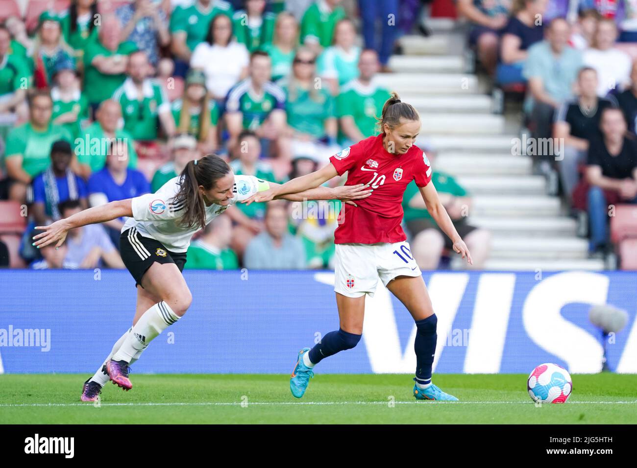 Southampton, England, July 7th 2022: Captain Sarah McFadden (4 Northern ...