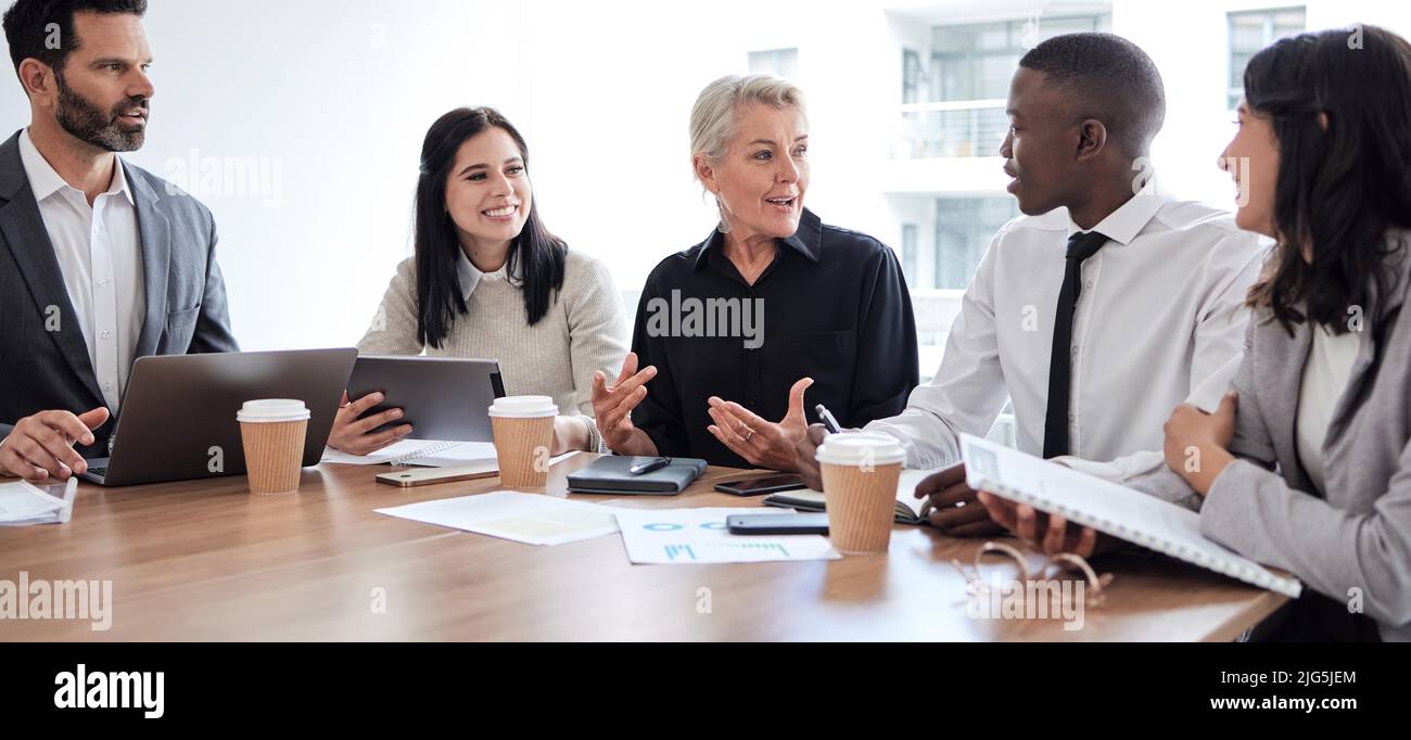 Woman connect meeting hi-res stock photography and images - Alamy