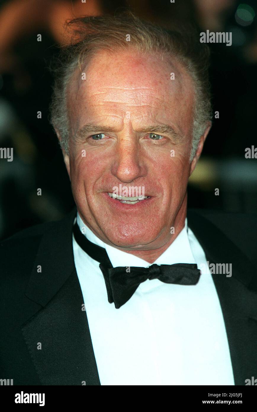 May 18, 2000 - New York, New York, U.S. - Actor JAMES CAAN. (Credit ...