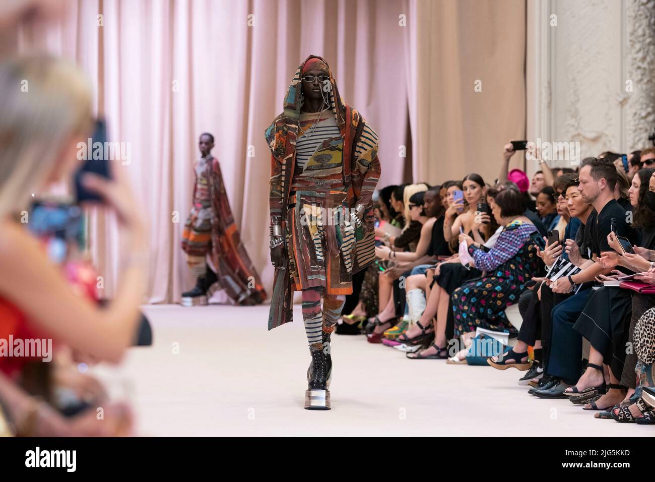 Paris, Frankreich. 06th July, 2022. JEAN PAUL GAULTIER Haute Couture ...