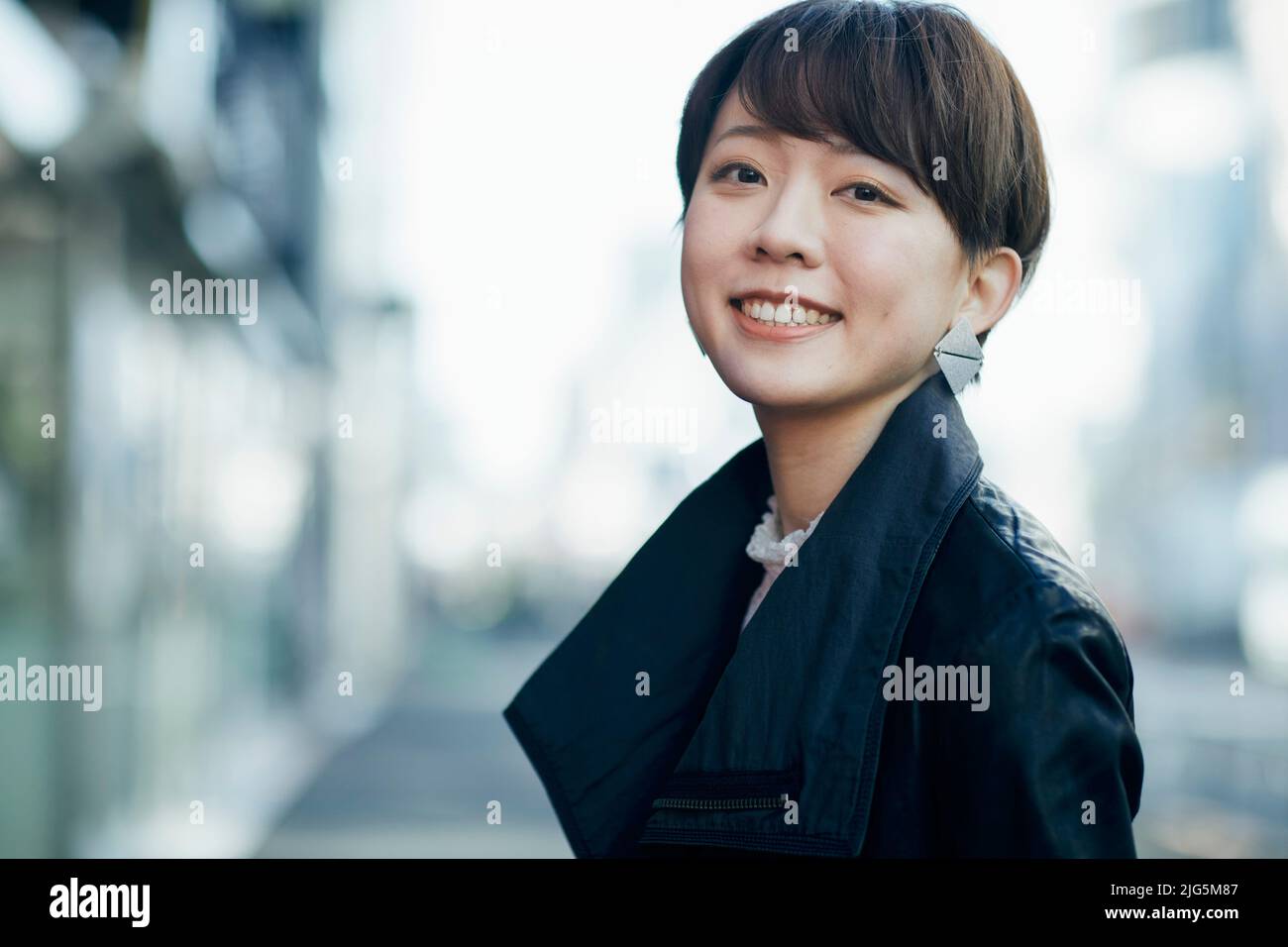 Japanese woman portrait Stock Photo - Alamy