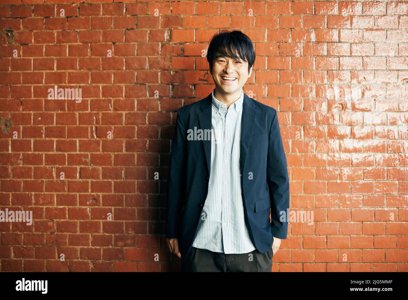 Japanese man portrait Stock Photo - Alamy