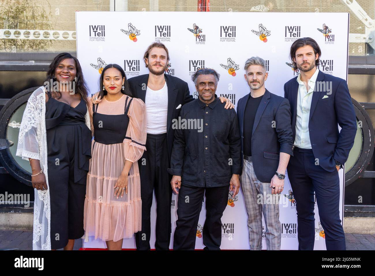 London, UK. 07th July, 2022. (L to R) Lola Atkins, Izzy Jones, Aron von ...