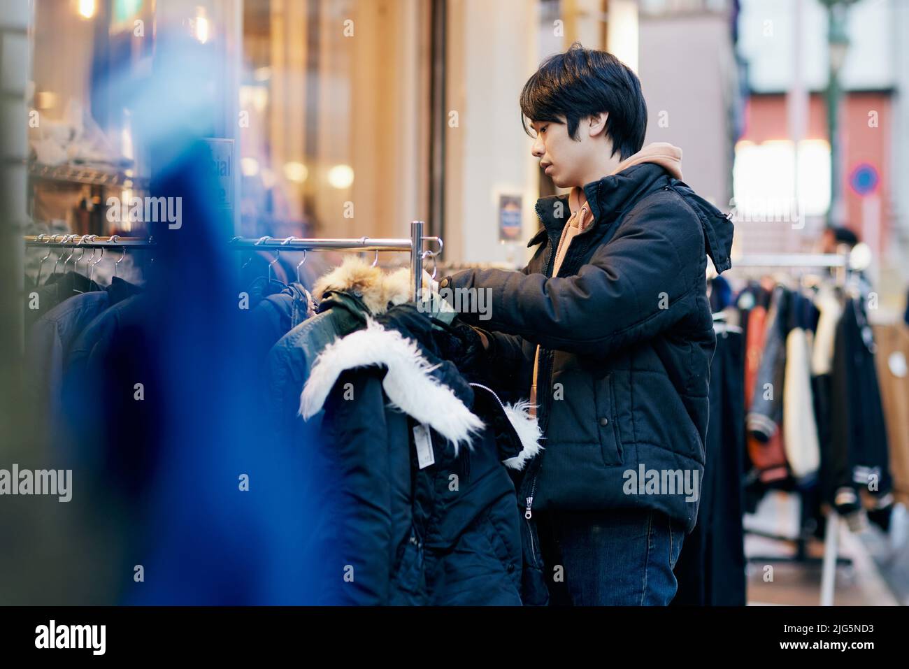 Japanese man portrait Stock Photo - Alamy