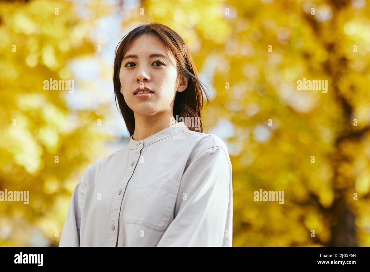 Japanese woman portrait Stock Photo - Alamy