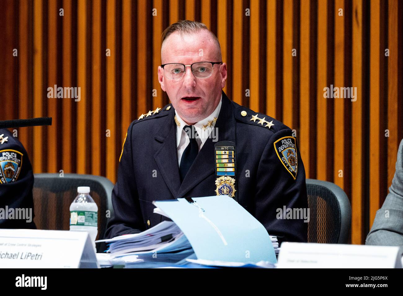 Chief of crime control strategies hi-res stock photography and images ...