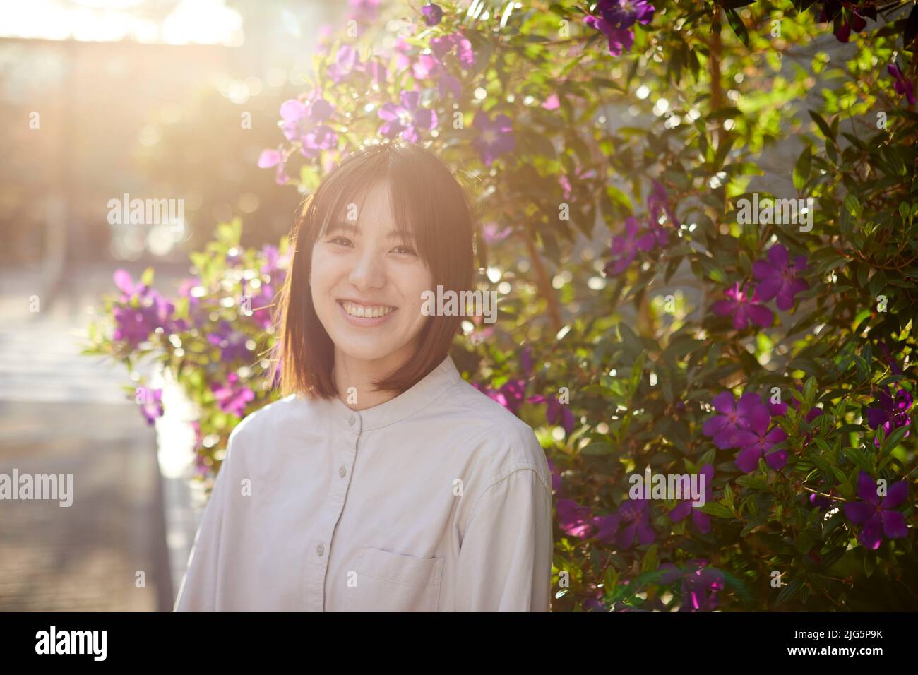 Japanese woman portrait Stock Photo - Alamy