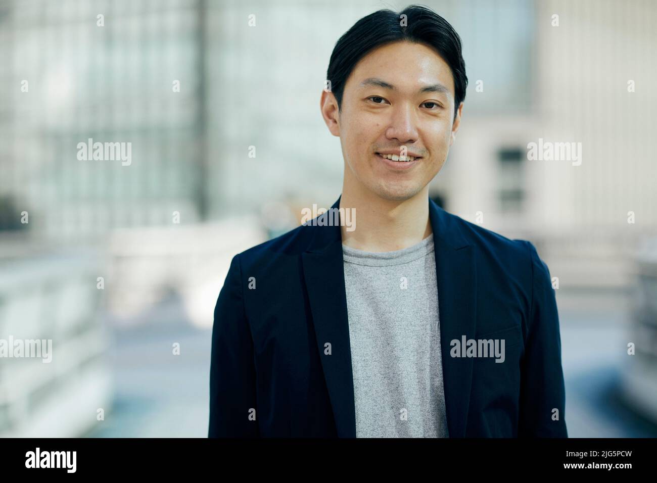 Japanese man portrait Stock Photo - Alamy