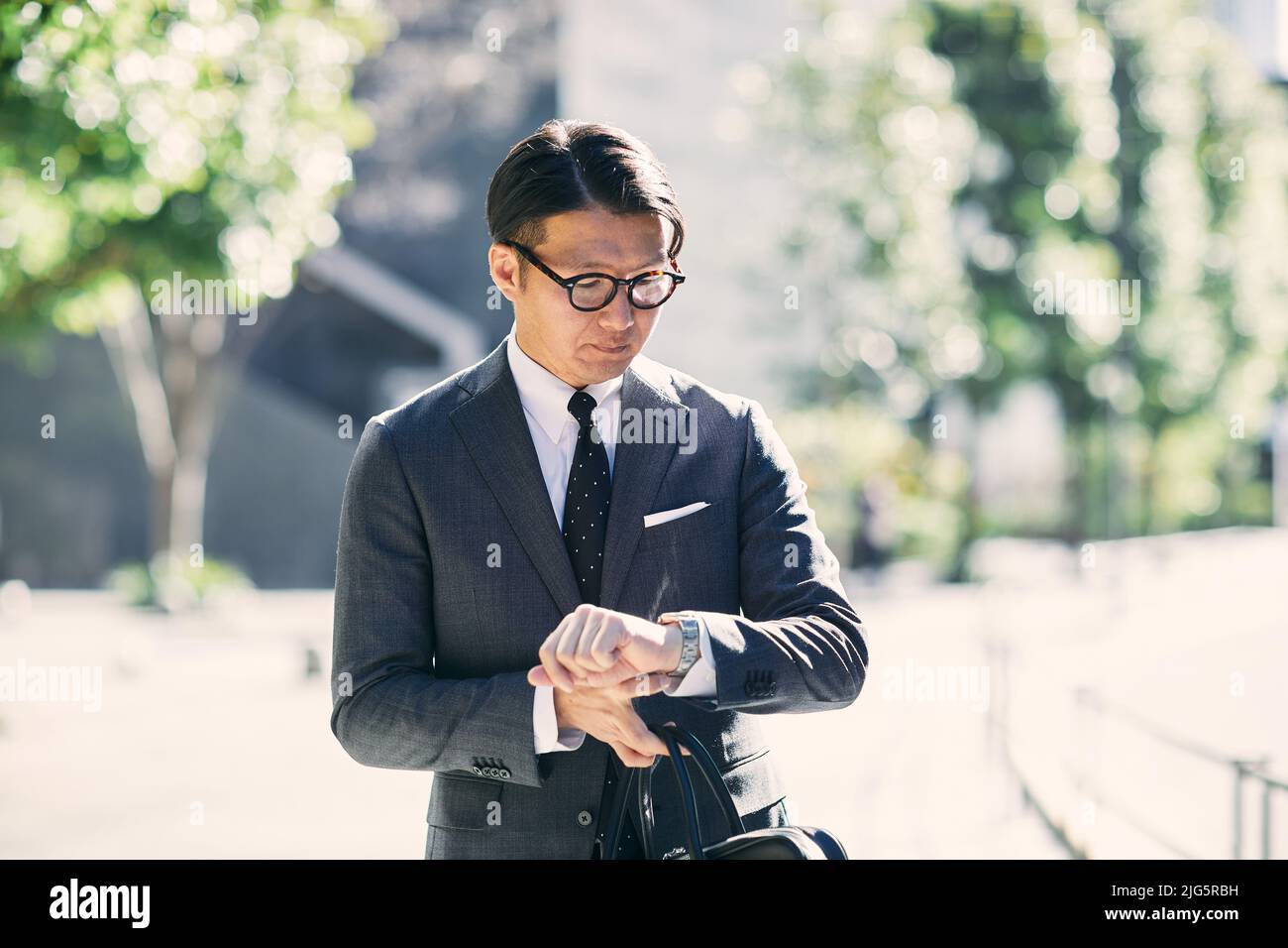 Japanese man portrait Stock Photo - Alamy
