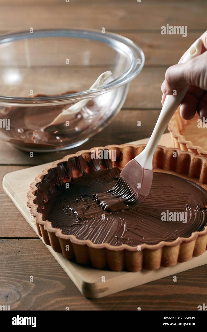 Making a cake Stock Photo - Alamy