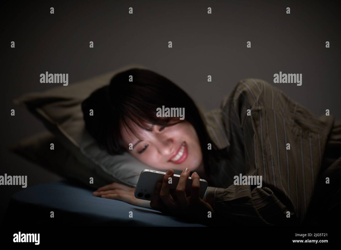 Japanese woman sleeping dark hi-res stock photography and images - Alamy
