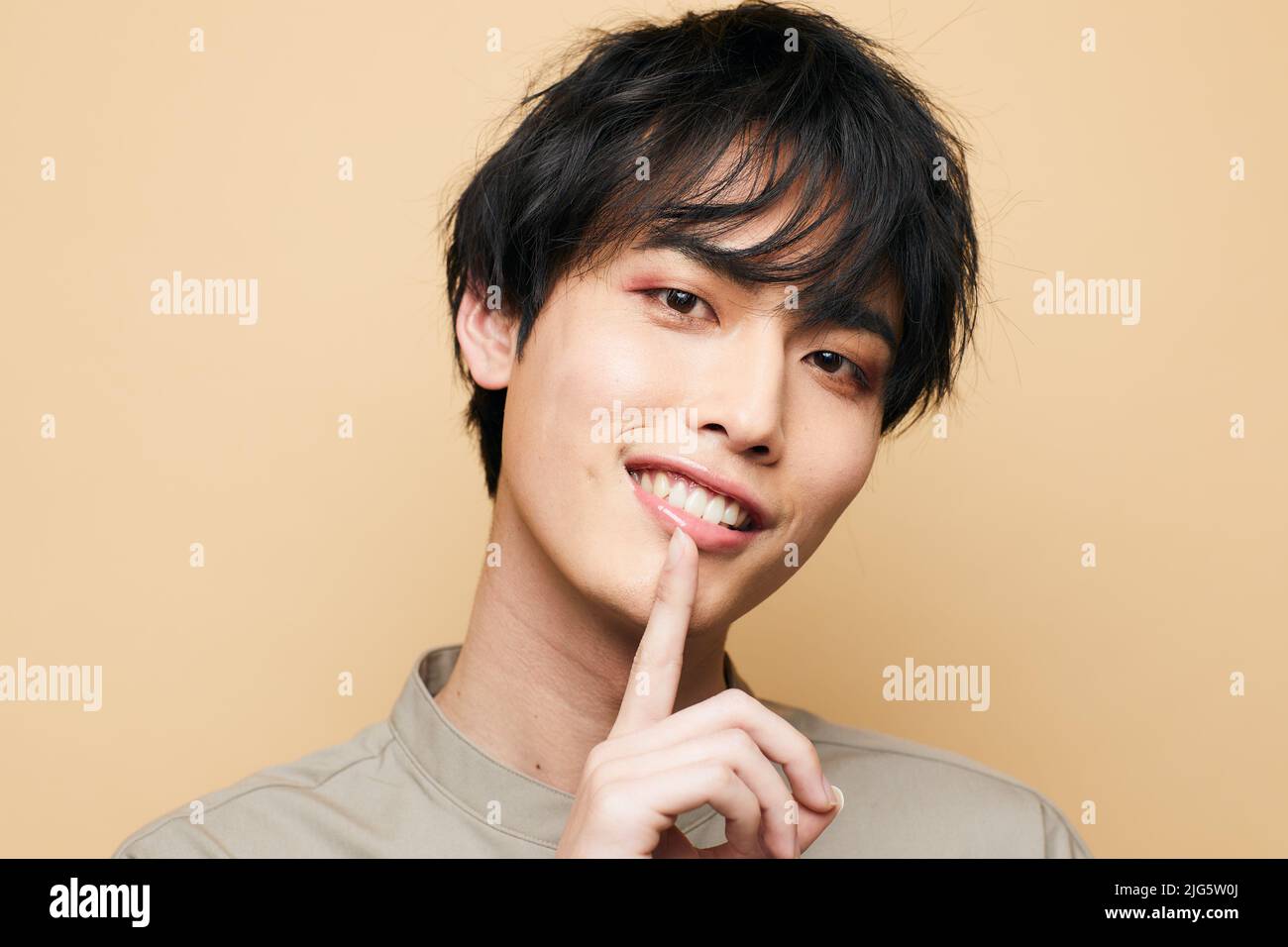 Japanese man studio portrait Stock Photo - Alamy