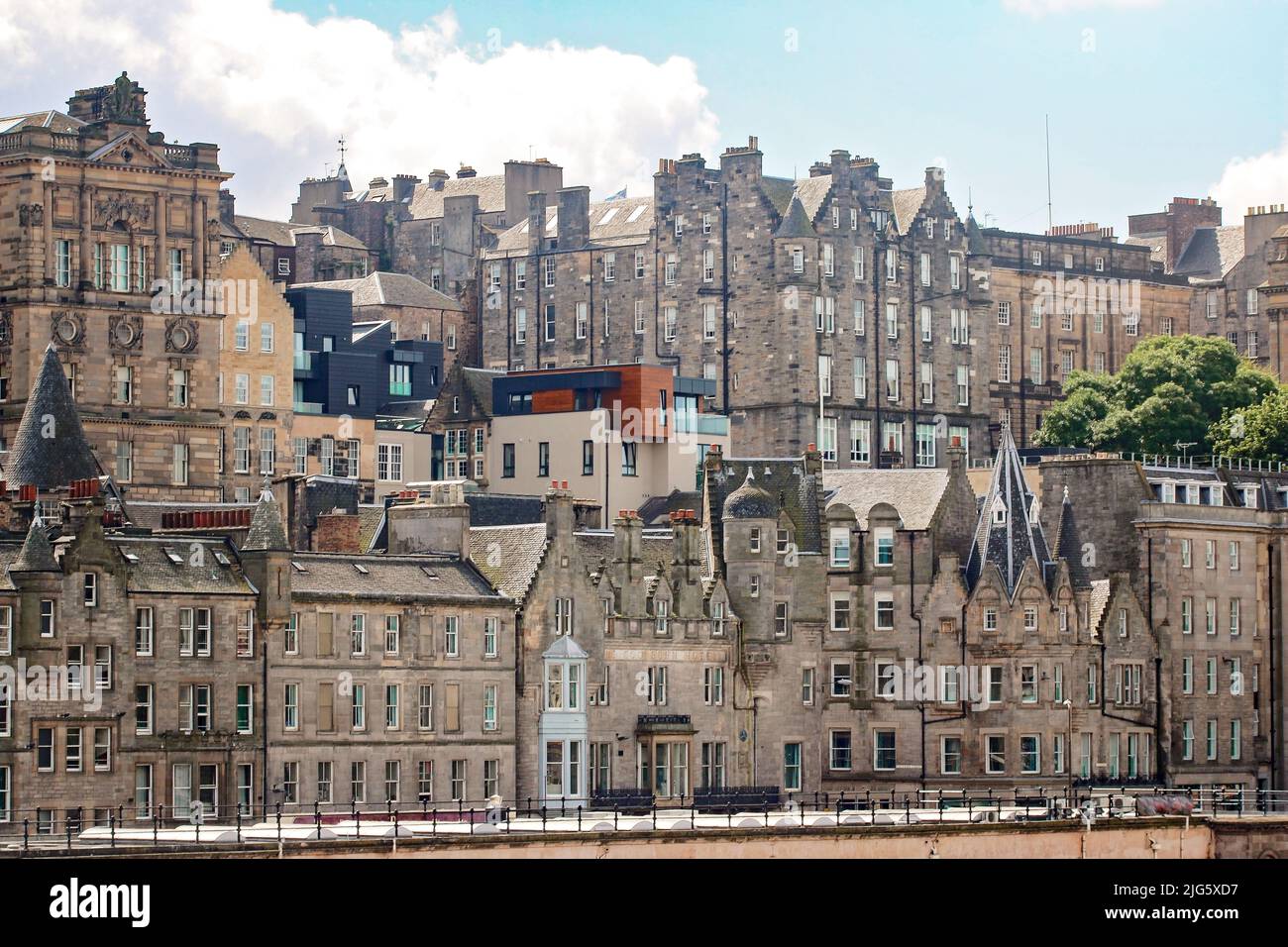 Scottish structures hi-res stock photography and images - Alamy