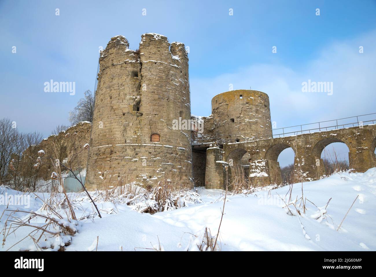 Old russian fortress hi-res stock photography and images - Alamy