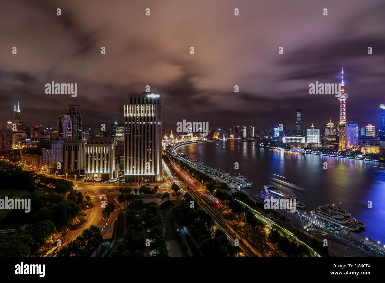 Bund Financial Center in Shanghai by Heatherwick and Foster and ...