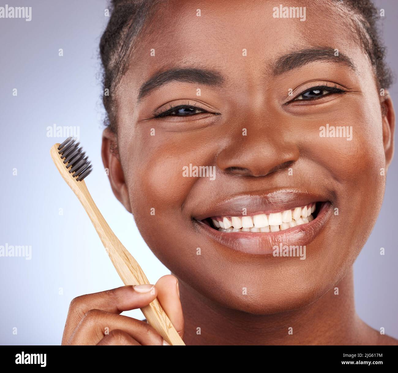 Beautiful female brushing his teeth hi-res stock photography and images ...