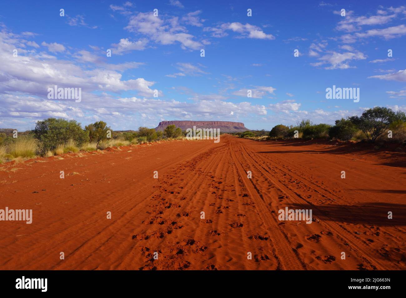 Mount conner australia hi-res stock photography and images - Alamy