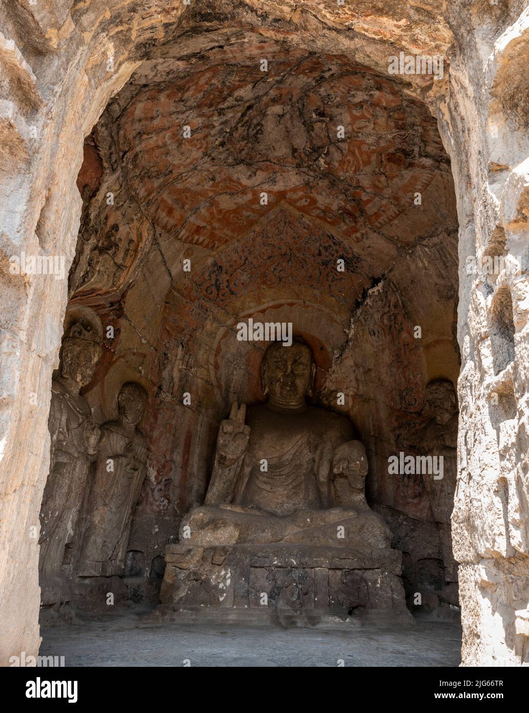Carved statues of Longmen Grottoes (Longmen Caves). The complex was ...