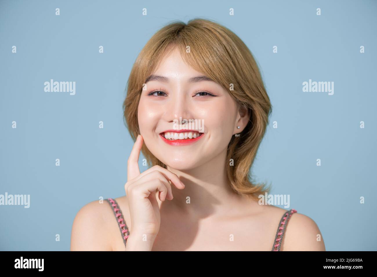 Blue cheeks hi-res stock photography and images - Alamy