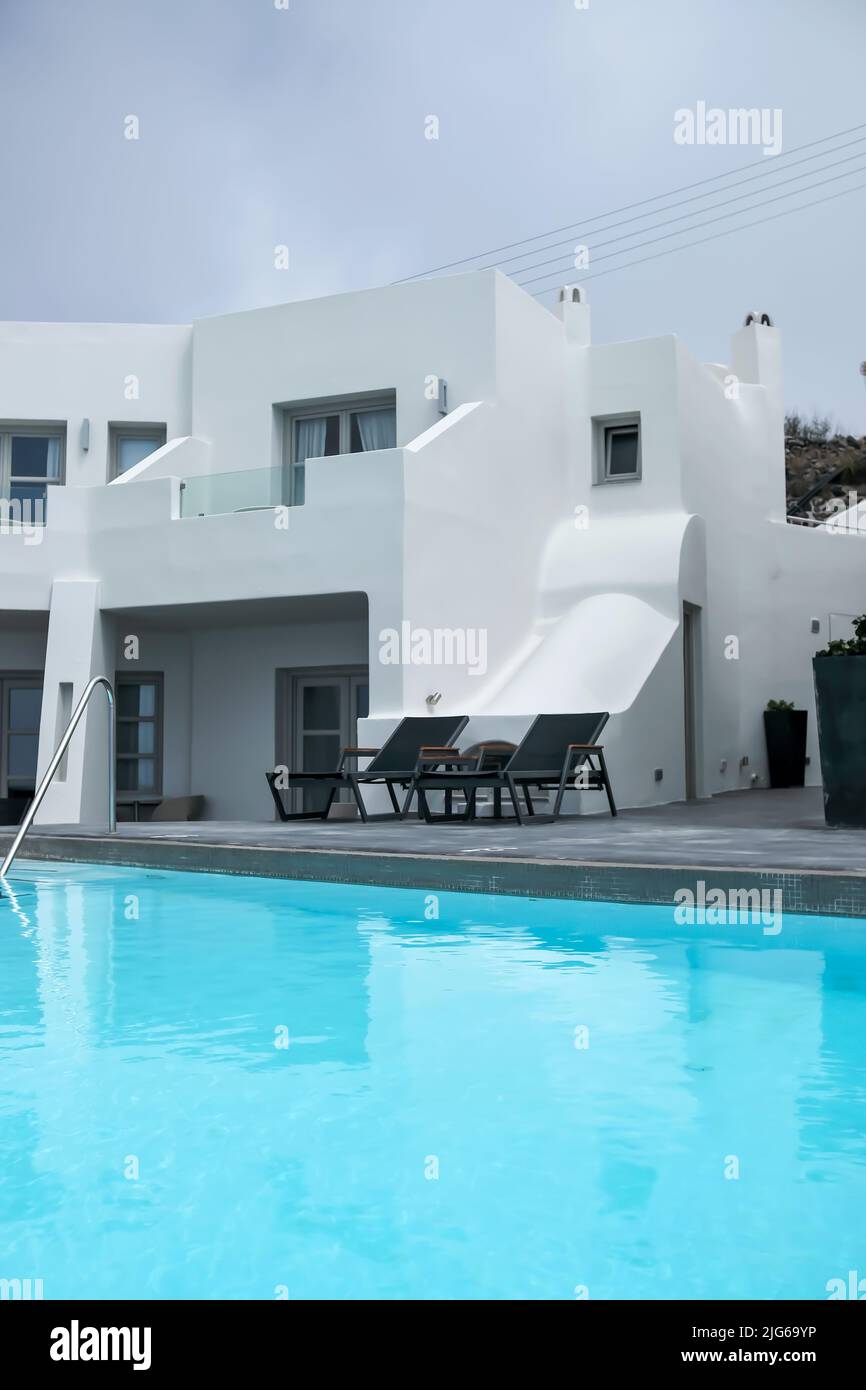 Typical hotel pool scene hi-res stock photography and images - Alamy