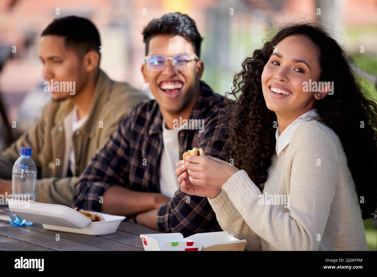 Chow time hi-res stock photography and images - Alamy