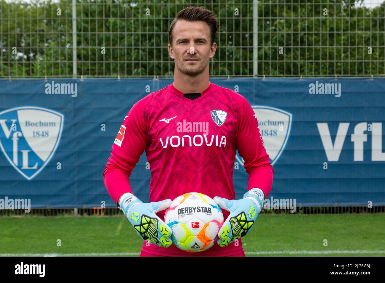 football, Bundesliga, 2022/2023, VfL Bochum, Media Day, goalkeeper ...
