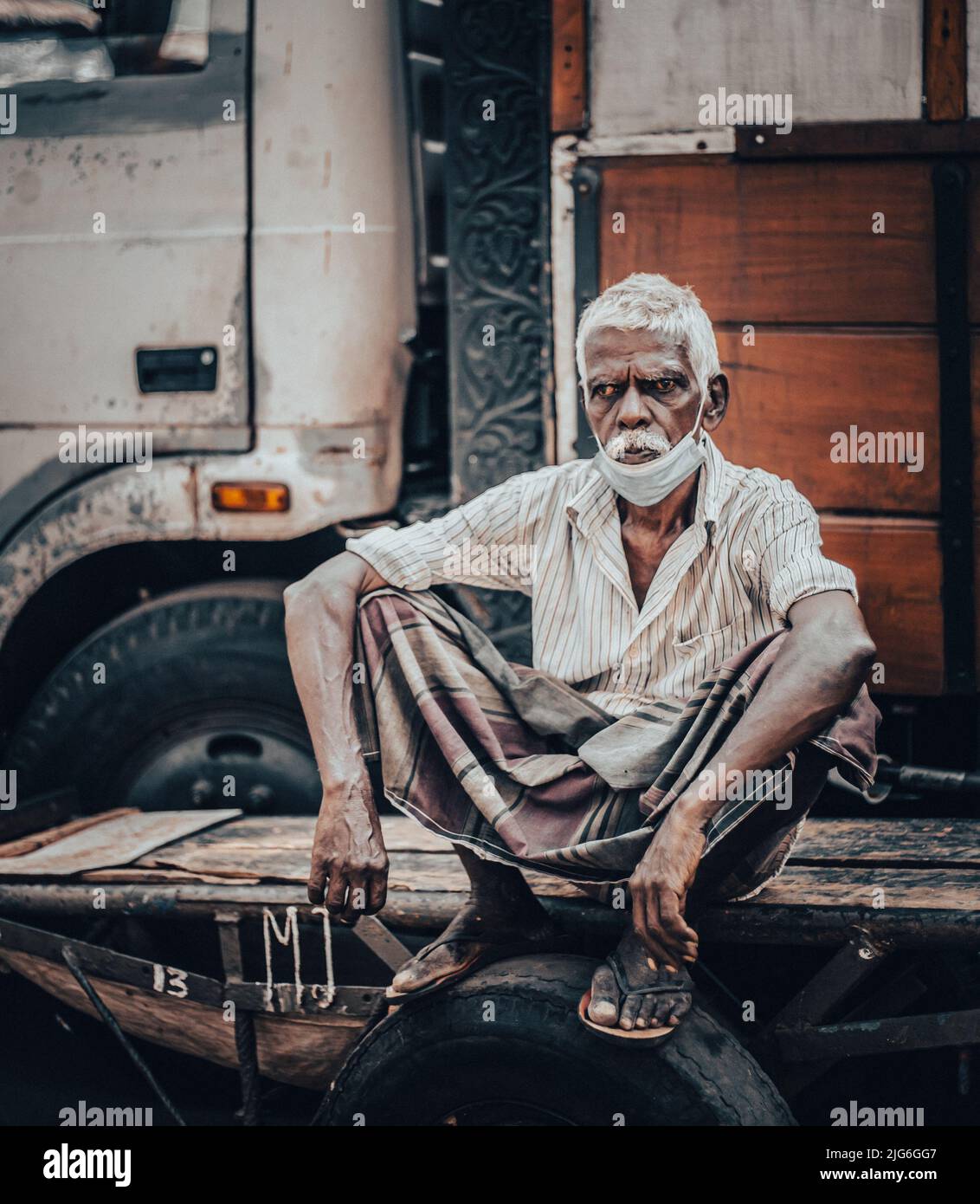 Street photography, Colombo, Pettah, Street photography pettah, travel ...