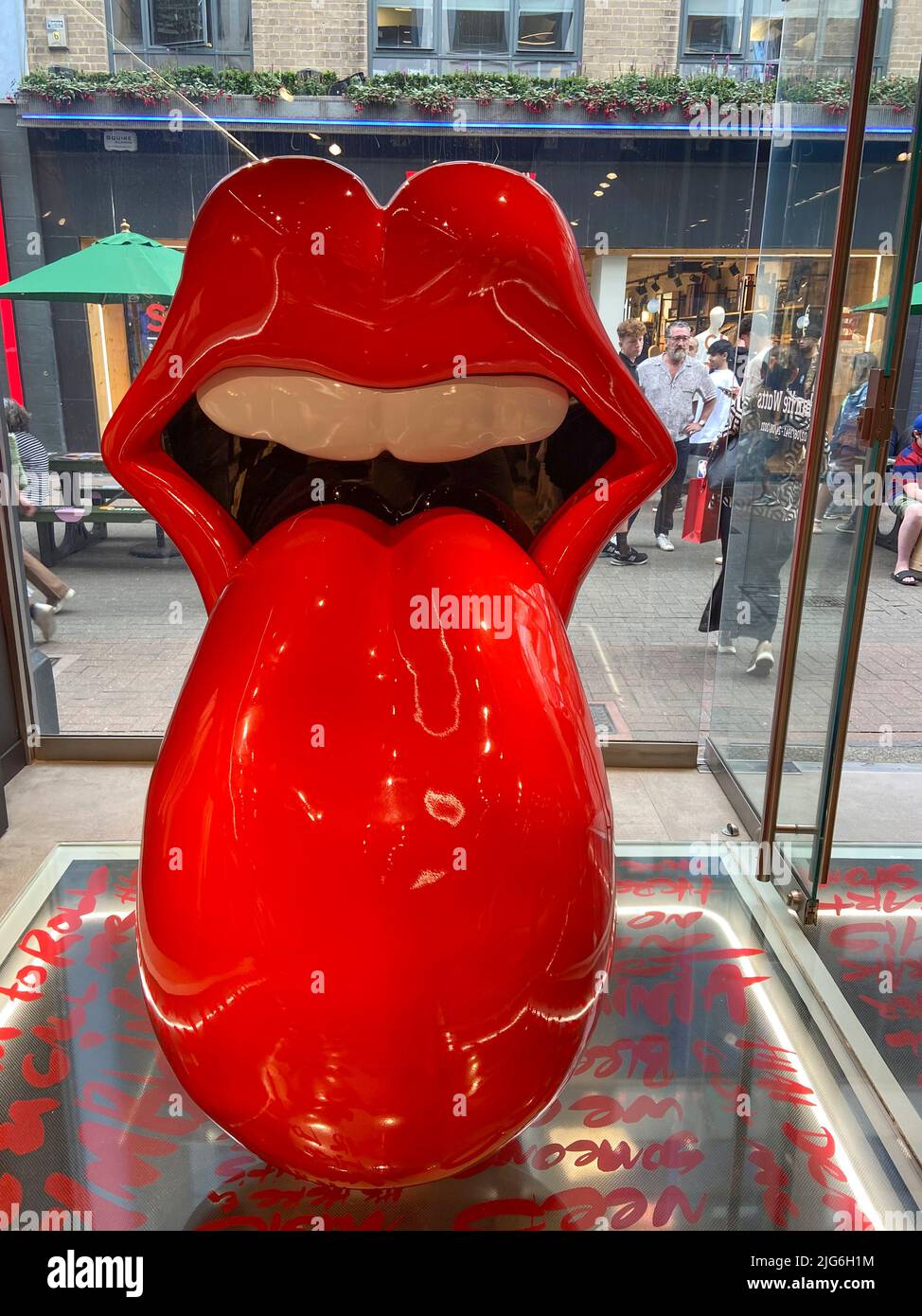 ROLLING STONES store in LONDON Stock Photo - Alamy