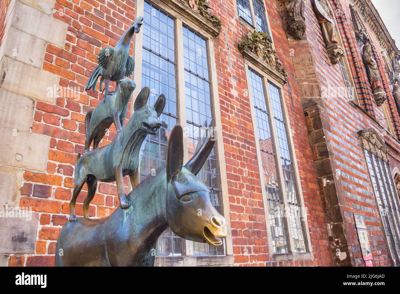 Germany sculpture animals in town hi-res stock photography and images ...
