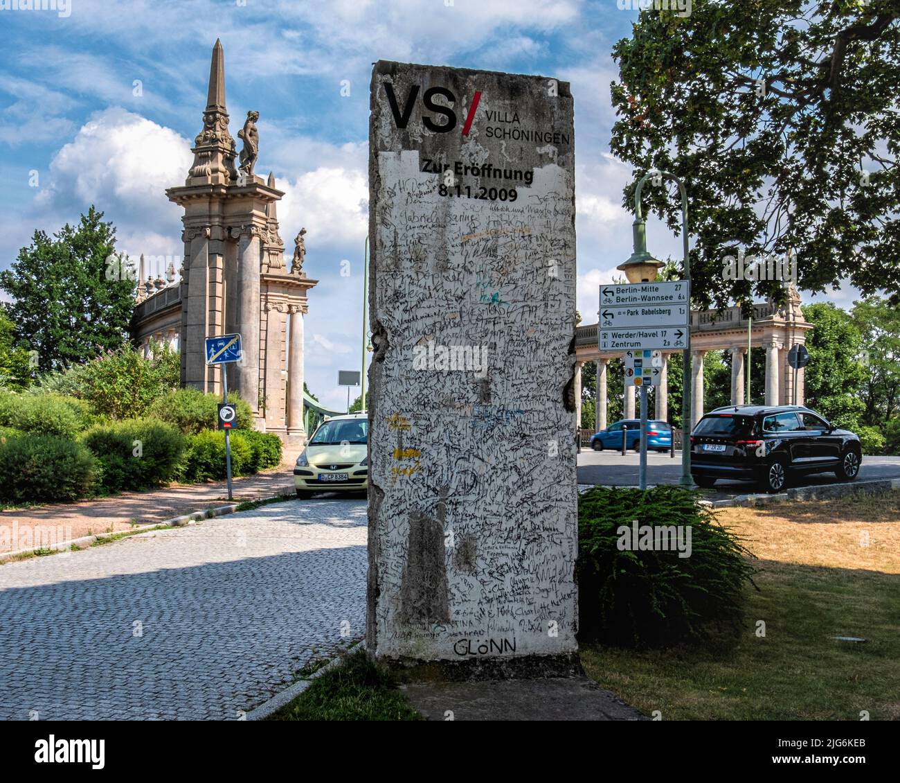 Section of Former Berlin wall & Colonnades by architect Eduard ...
