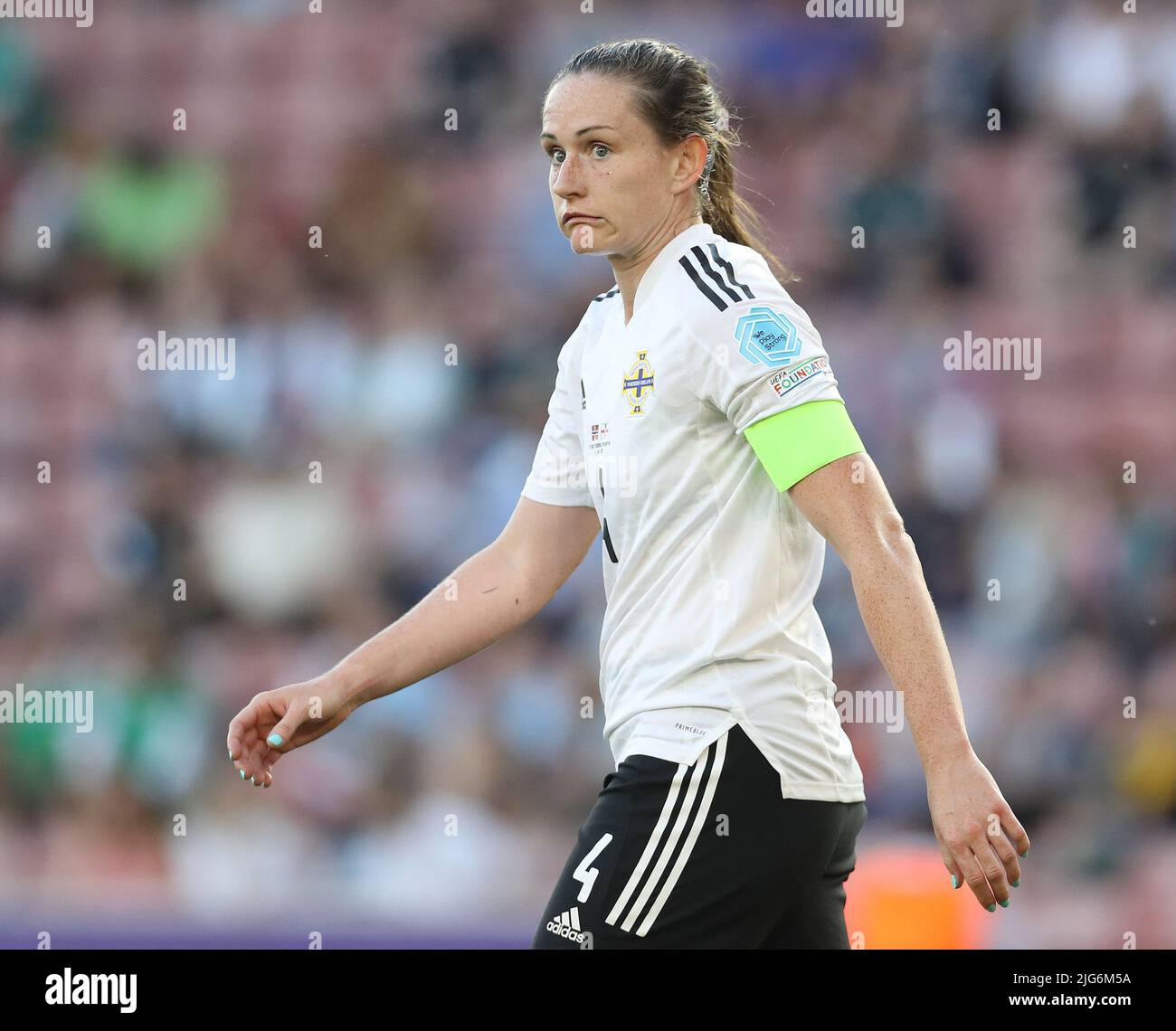 Sarah mcfadden football international hi-res stock photography and ...