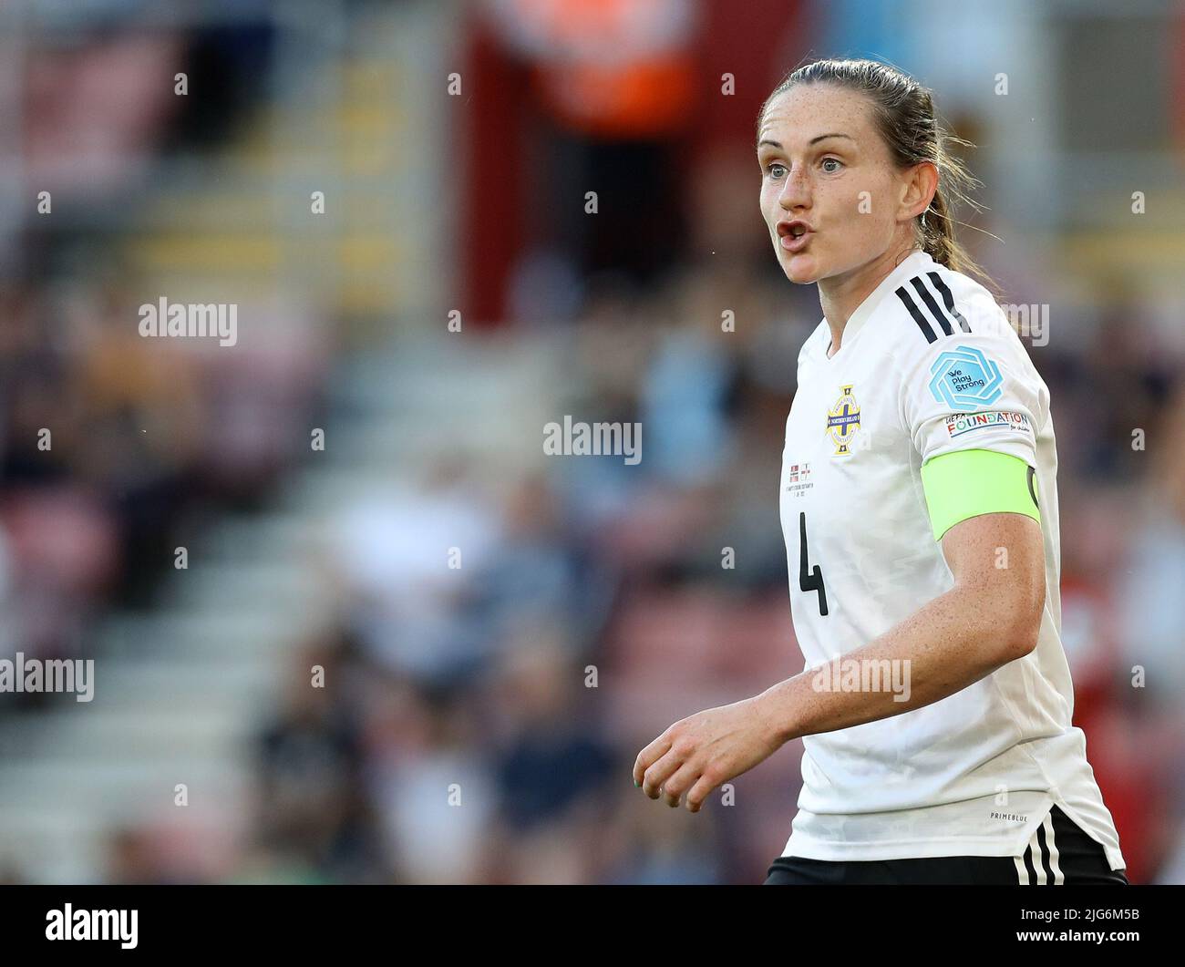 Sarah mcfadden football international hi-res stock photography and ...