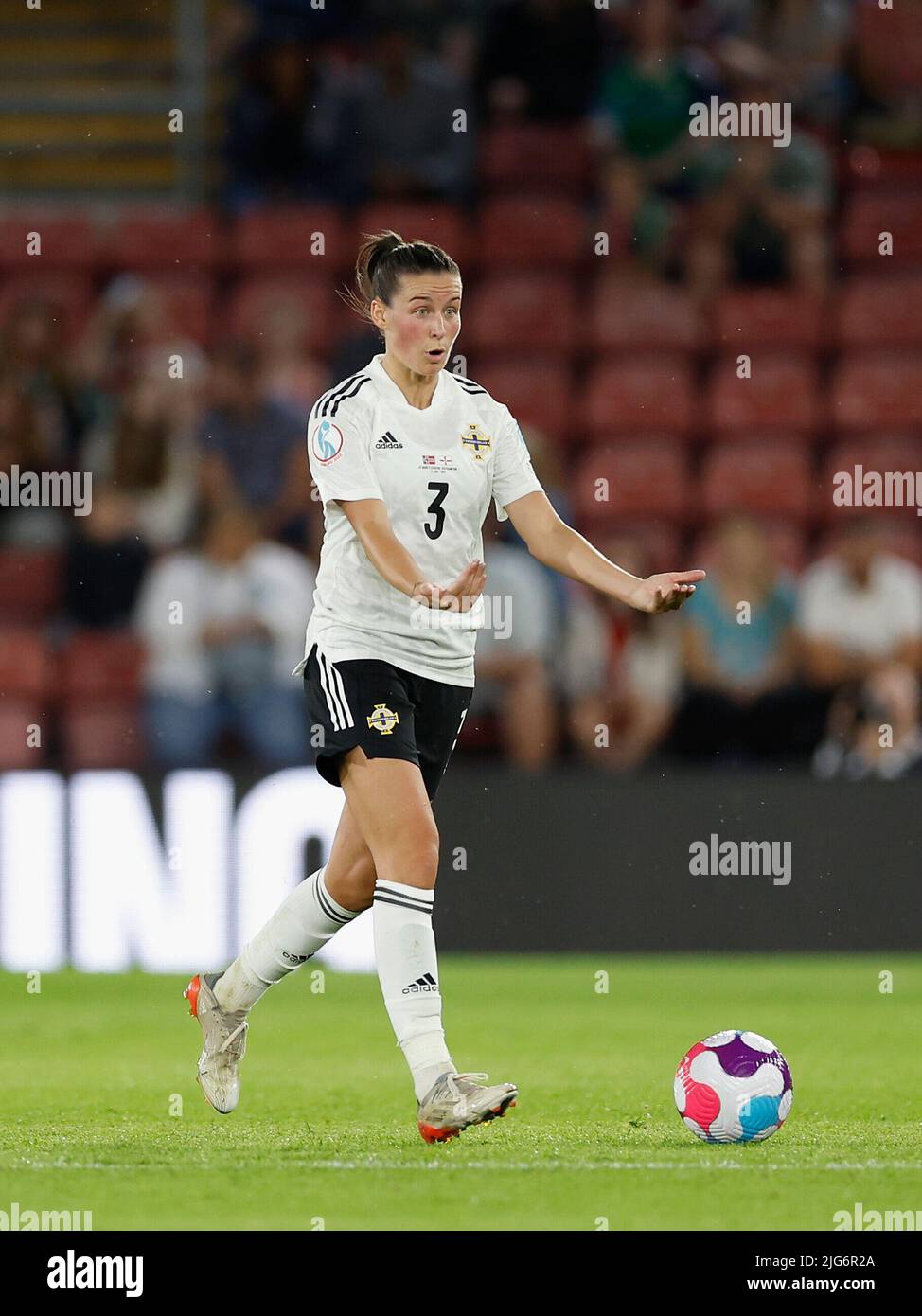 Demi vance womens football hi-res stock photography and images - Alamy